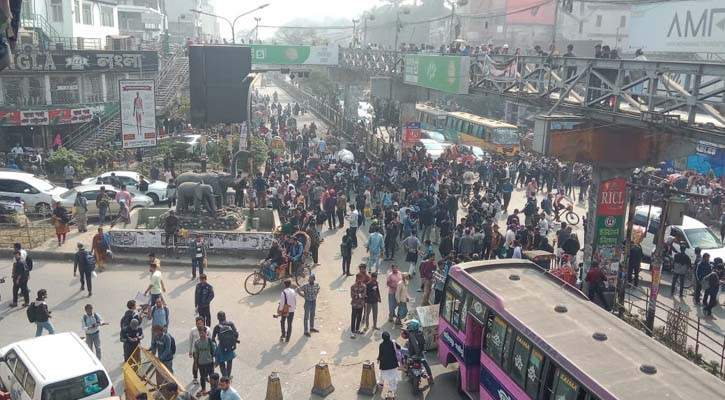 নাজমুলকে শোকজ, ৪৮ ঘণ্টার মধ্যে ব্যাখ্যা চায় বিসিবি